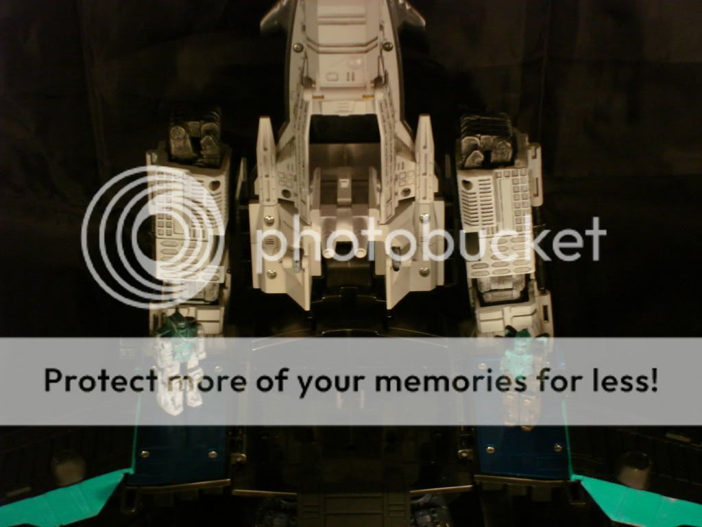 Heavy/Scratch: - Botcon Preview MP Overlord | TFW2005 - The 2005 Boards